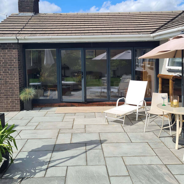 Gardenstone Pure Grey Sandstone Paving 4 Size Project Pack 19.52m2
