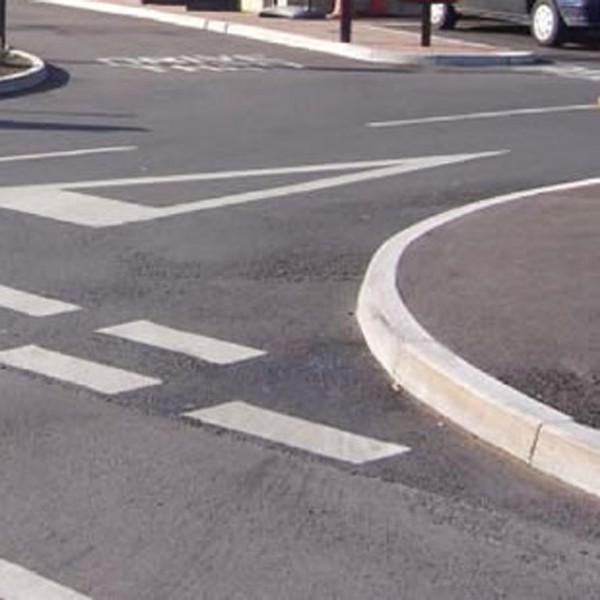 Radius Kerb Bull Nosed Internal 3Mtr 125 x 150mm Ref RK0557300